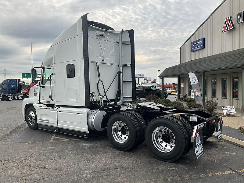 2024 Mack Anthem AN64T M742 For Sale | 70" Sleeper | #M046577