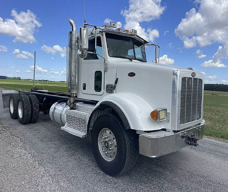 2013 Peterbilt 365 For Sale | Cab & Chassis | #8077-