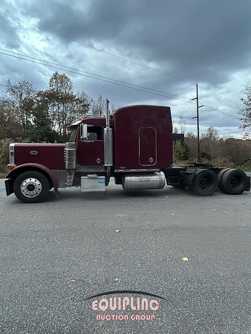 2000 Peterbilt 379 (For Sale) | Sleeper Truck | #DKF480954