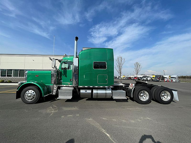 2020 Peterbilt 389 For Sale | 78" Sleeper | #D648719