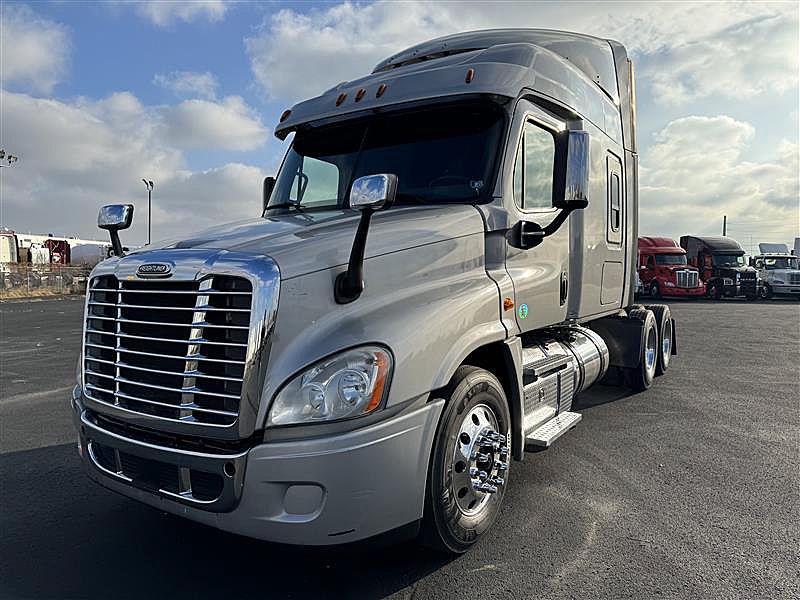 2018 Freightliner CASCADIA EVOLUTION For Sale | 72" Sleeper | #262086
