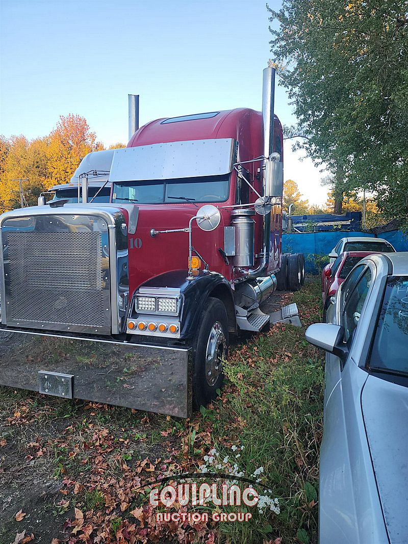 1997 Freightliner FLD120 (For Sale) | 70" Sleeper | #DKF865998