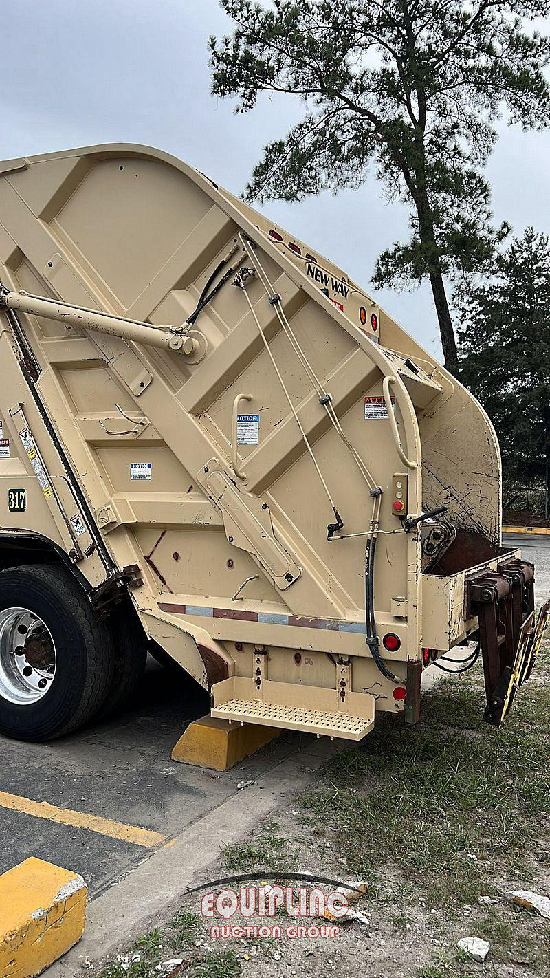 2018 Mack LR600 REAR LOADER GARBAGE TRUC (For Sale) | Refuse Truck | # ...