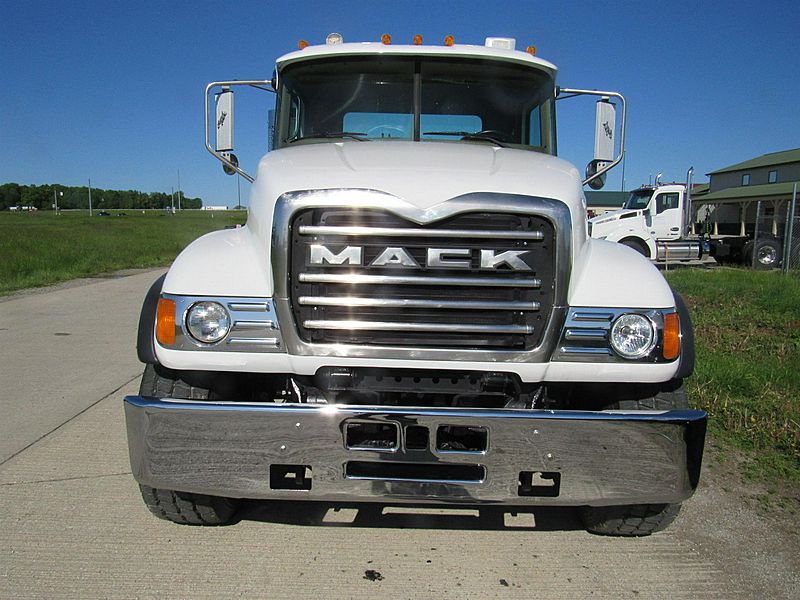 2005 Mack Granite CV713 For Sale | Cab & Chassis | #5M021179
