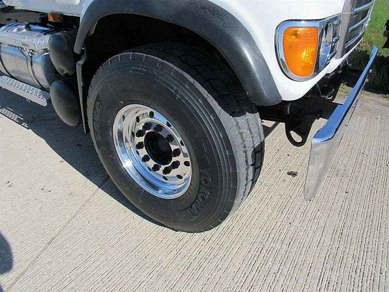 2005 Mack Granite CV713 (For Sale) | Cab & Chassis | # 7947