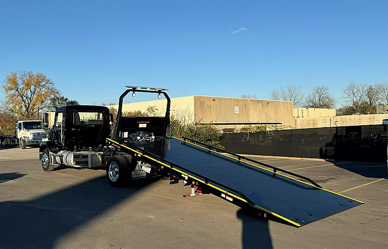 2024 Mack MD6 42R For Sale | Rollback | Non CDL | # 9413