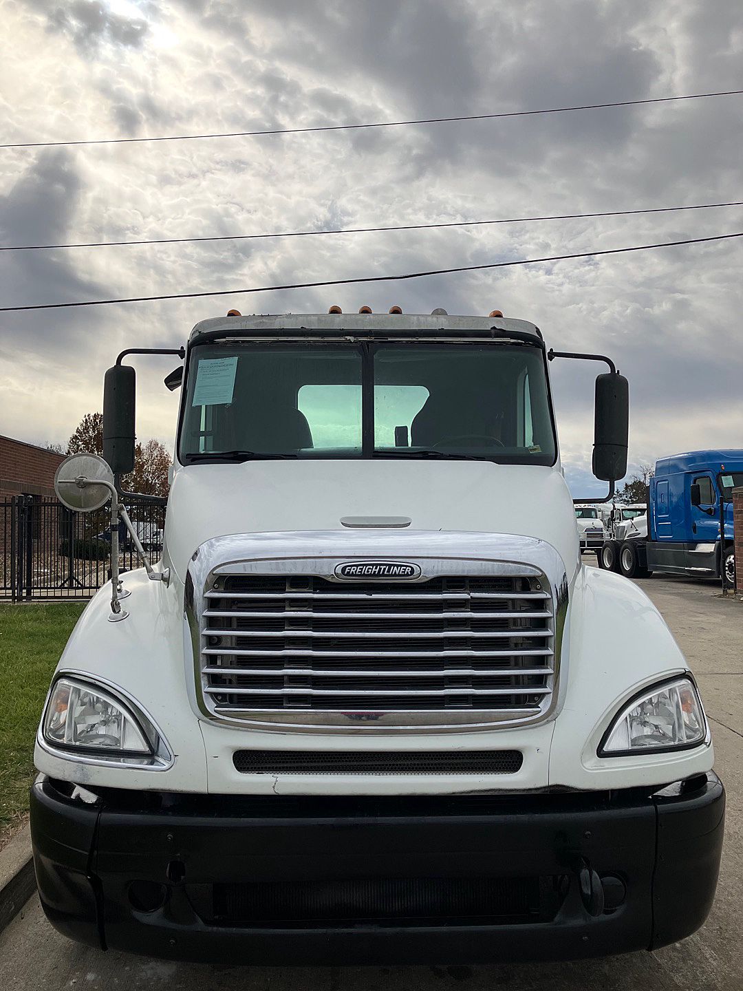 2008 Freightliner Columbia For Sale | Day Cab | #8DAC3842