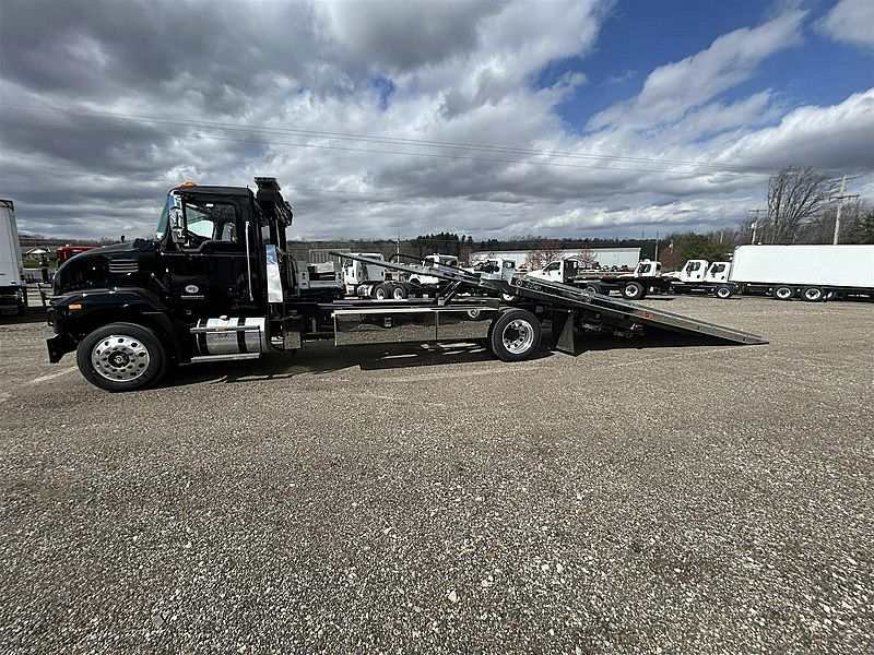 2024 Mack MD7 (For Sale) | Rollback | Non CDL | # MD012762/A379B