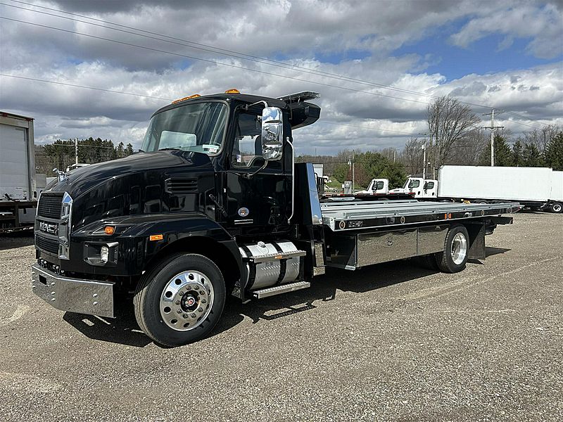 2024 Mack MD7 (For Sale) | Rollback | Non CDL | # MD012762/A379B
