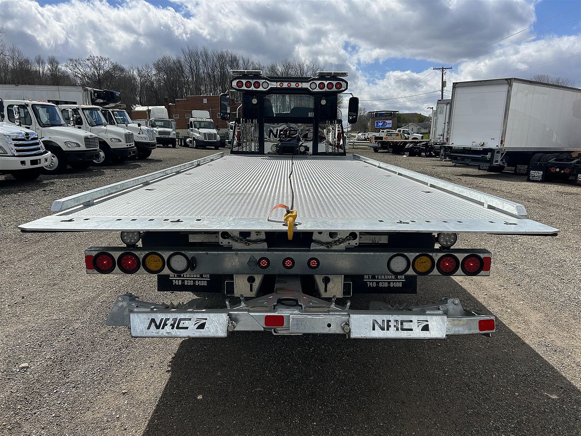 2024 Mack MD7 (For Sale) | Rollback | Non CDL | # MD012762/A379B