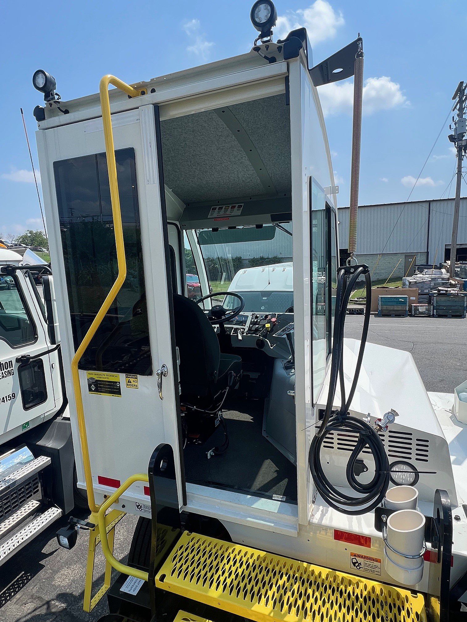 2023 Autocar ACTT42 For Sale | Day Cab | #Z241416