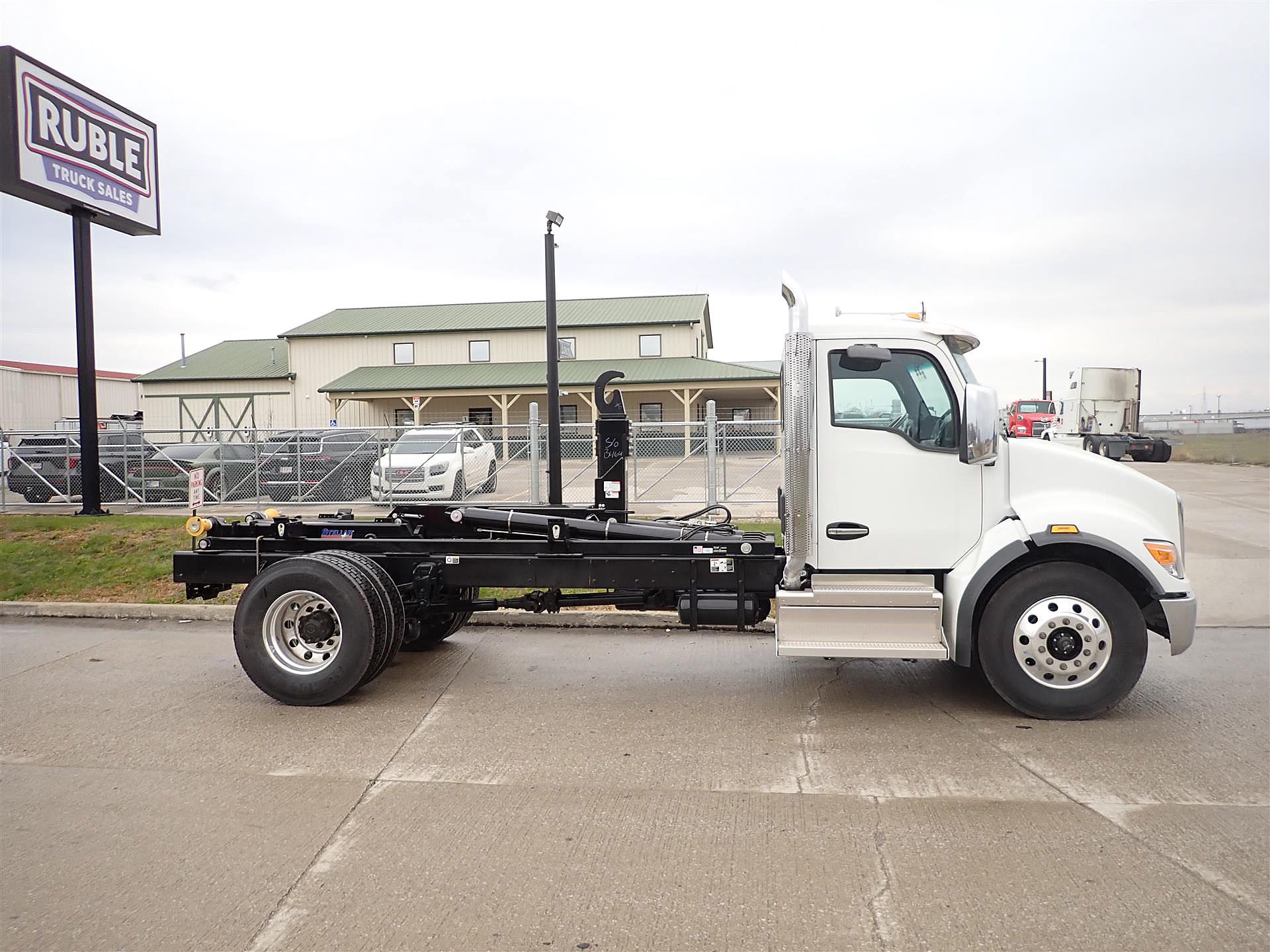 2024 Kenworth T280 For Sale | Hook Lift | Non CDL | #RM345208