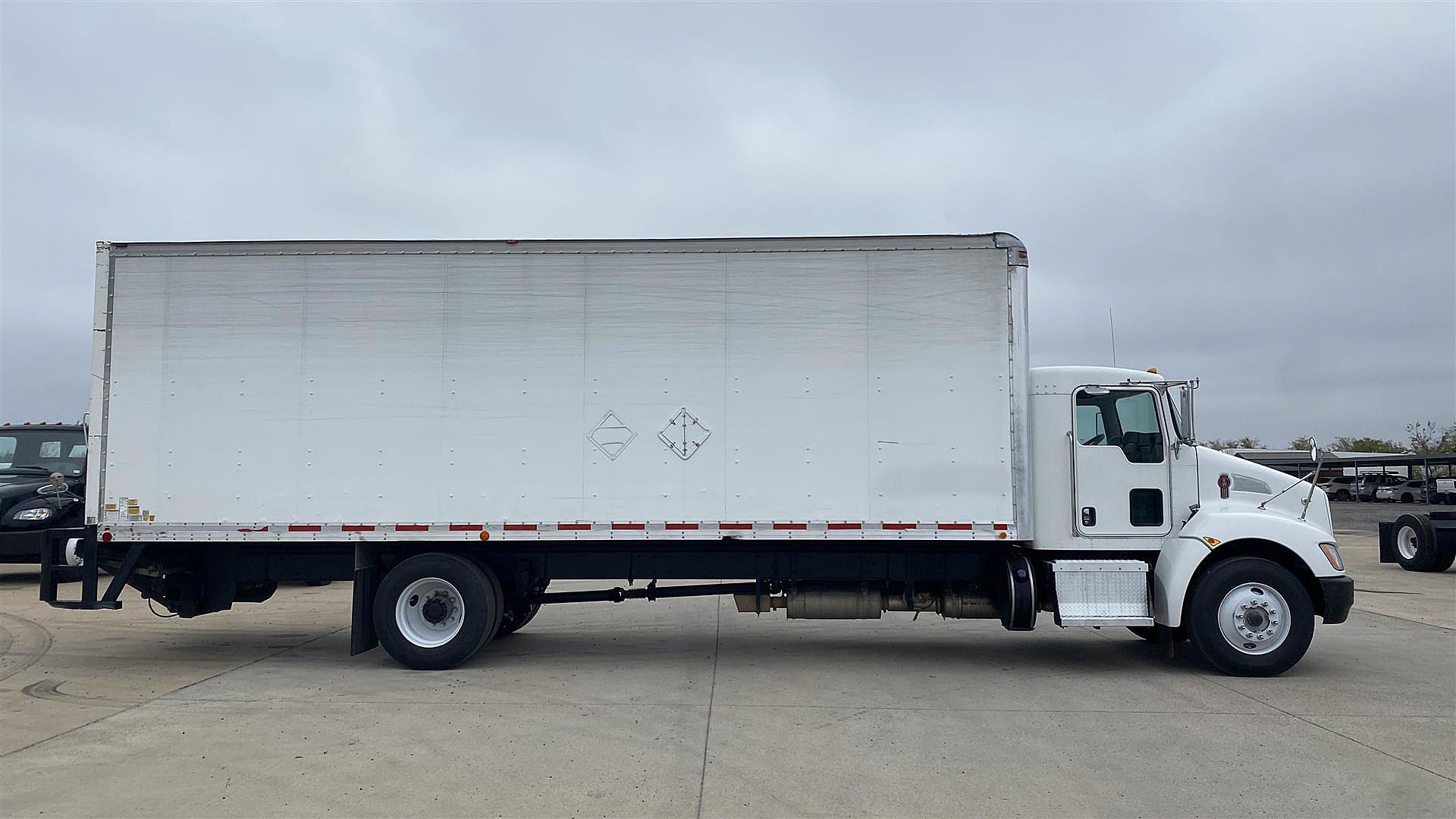 2016 Kenworth T370 For Sale | 26' | Non CDL | #14046