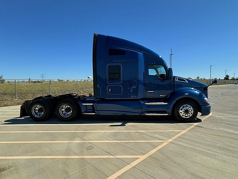 2021 Kenworth T680 For Sale | 76" Sleeper | #0557686