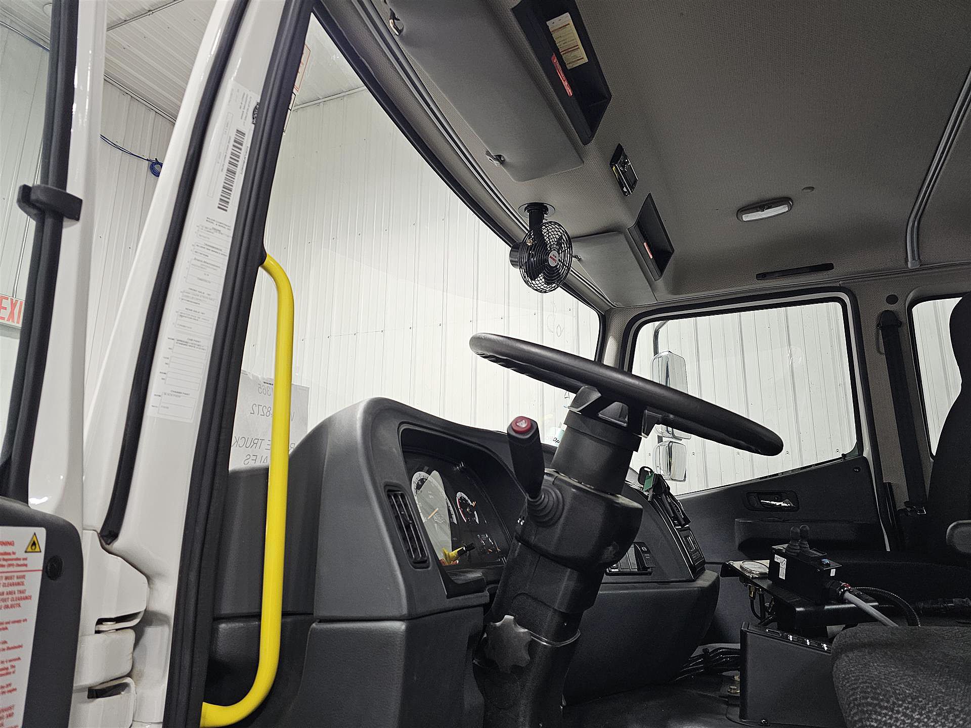 2024 Autocar ACMD42 (For Sale) | Cab & Chassis | #RH248272