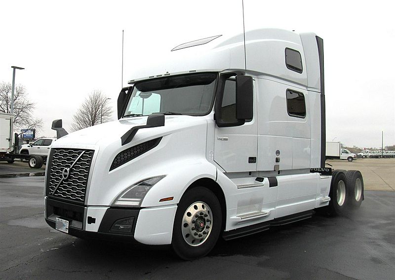 2020 Volvo VNL 860 For Sale | 77" Sleeper | #22HU239996