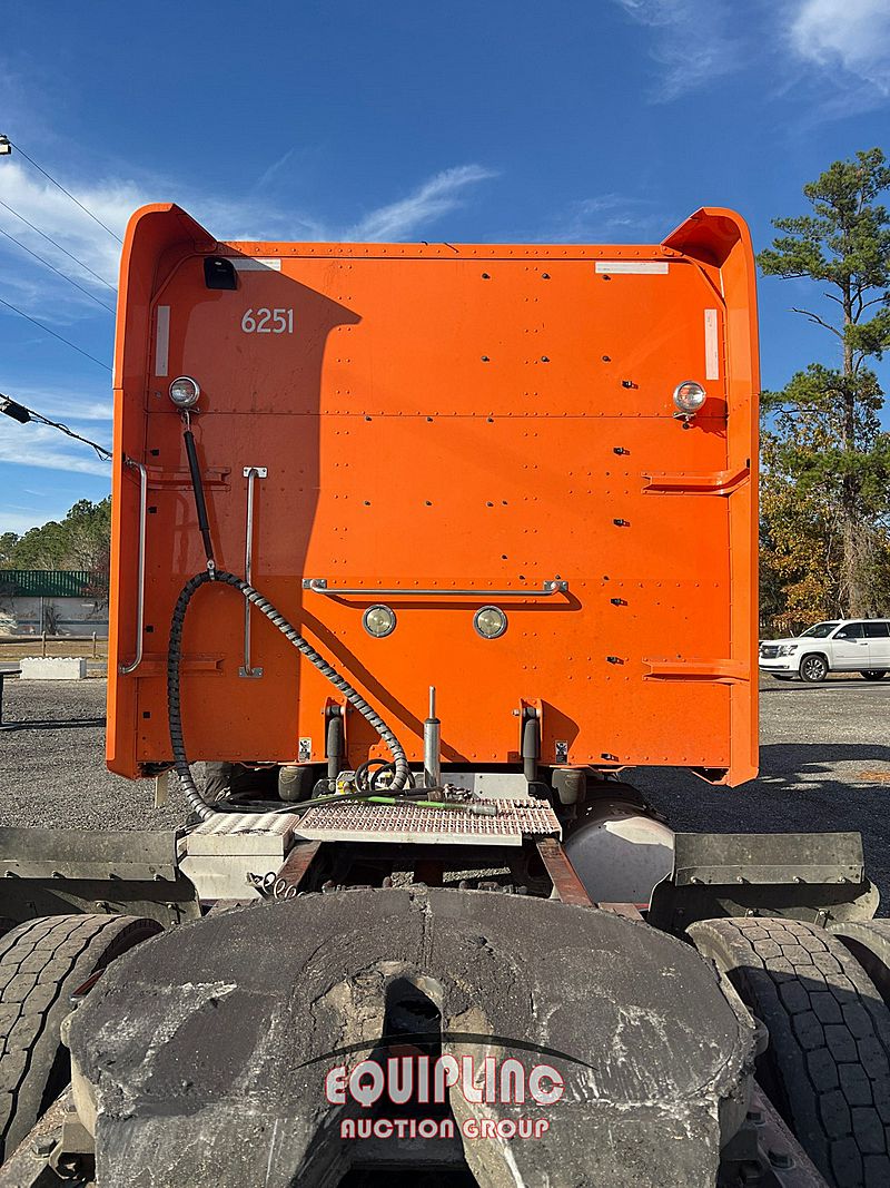 2016 Peterbilt 389 For Sale | Sleeper Truck | #AJM352662