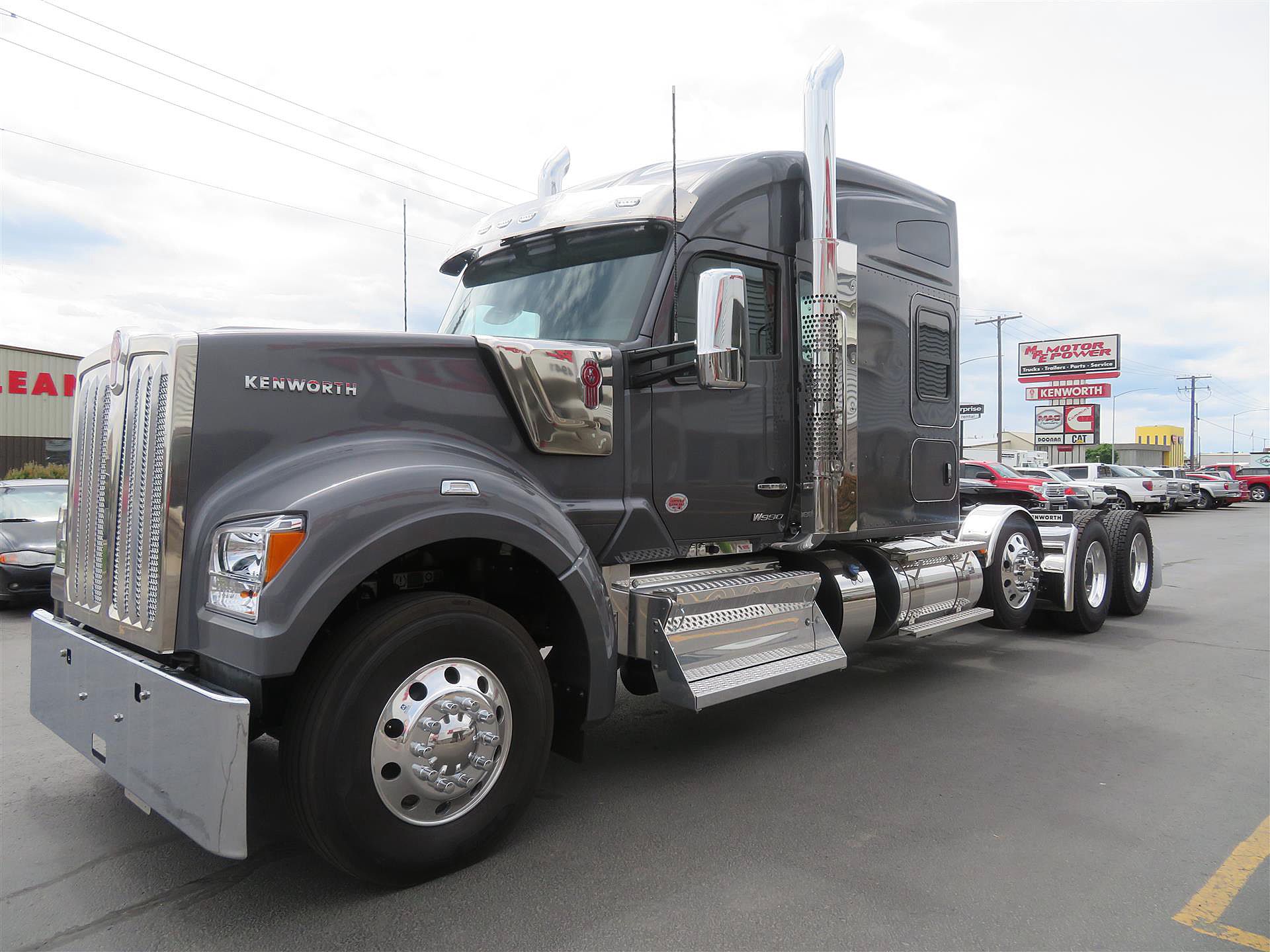 2025 Kenworth W990 For Sale | 76" Sleeper | #120797 * Stock