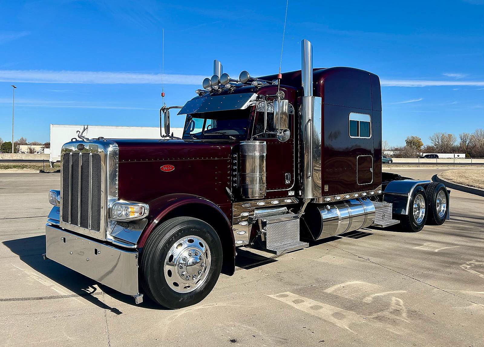 2022 Peterbilt 389 For Sale | 80" Sleeper | #0561993