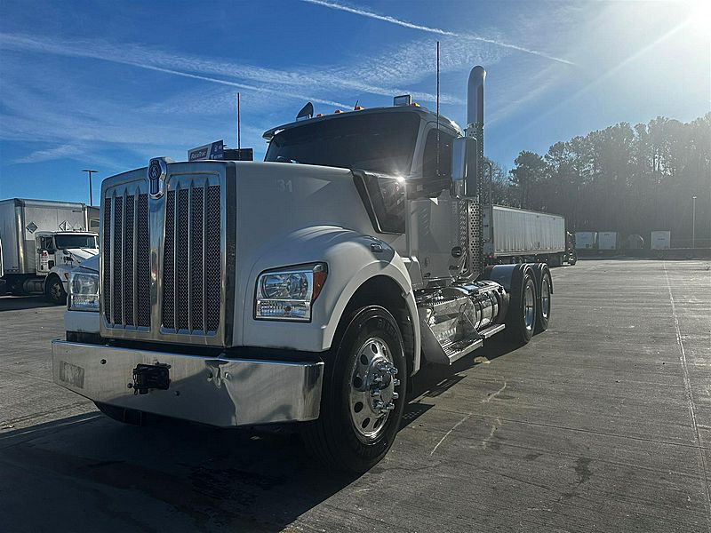 2022 Kenworth W990 (For Sale) | Day Cab | #0562916
