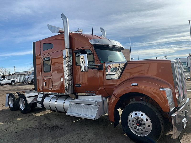 2020 Kenworth W990 For Sale | 76" Sleeper | #0563140
