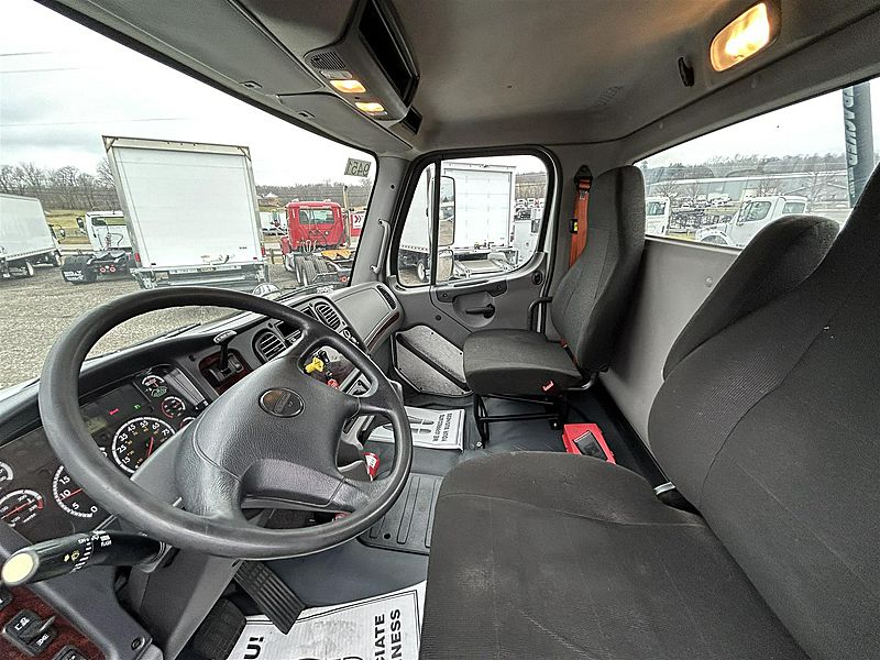 2016 Freightliner M2 (For Sale) | Day Cab | #9451