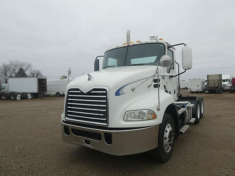 2016 Mack Pinnacle CXU613 (For Sale) | Day Cab | # 4842G