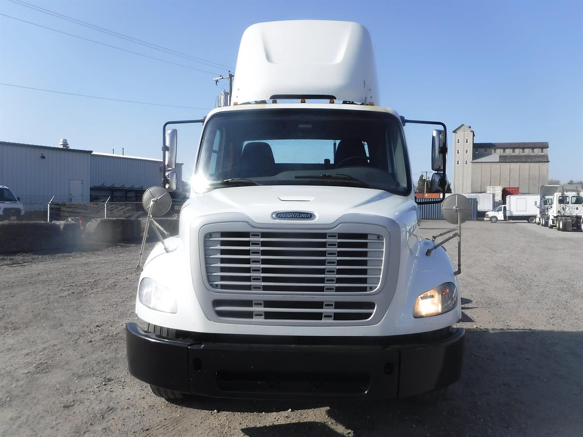 2017 Freightliner M2 112 For Sale | Day Cab | #673974