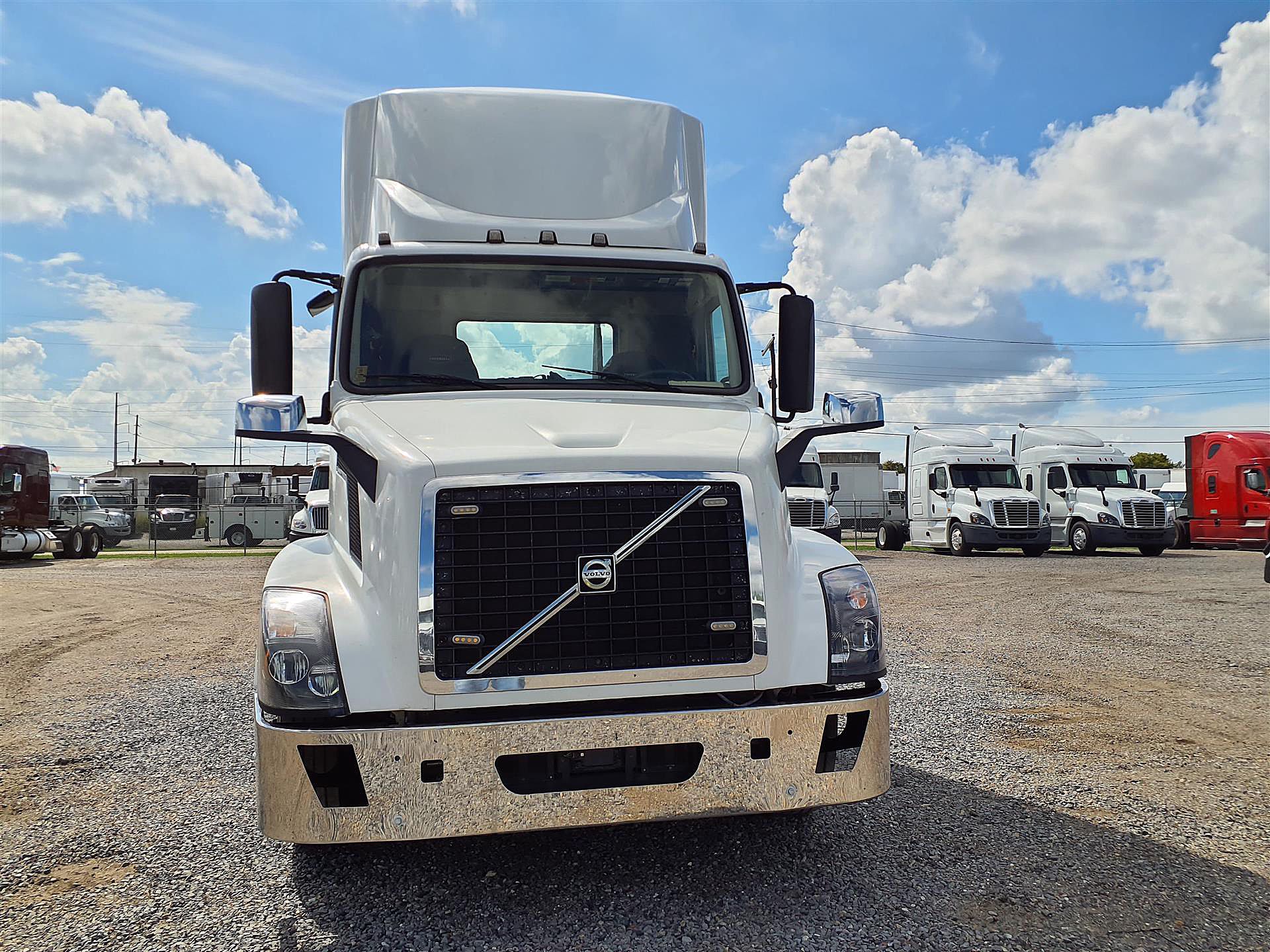 2017 Volvo VNL For Sale | Day Cab | #661542