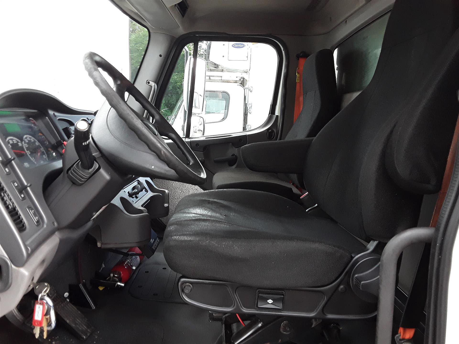2017 Freightliner M2 106 For Sale | 18' Box | #664214