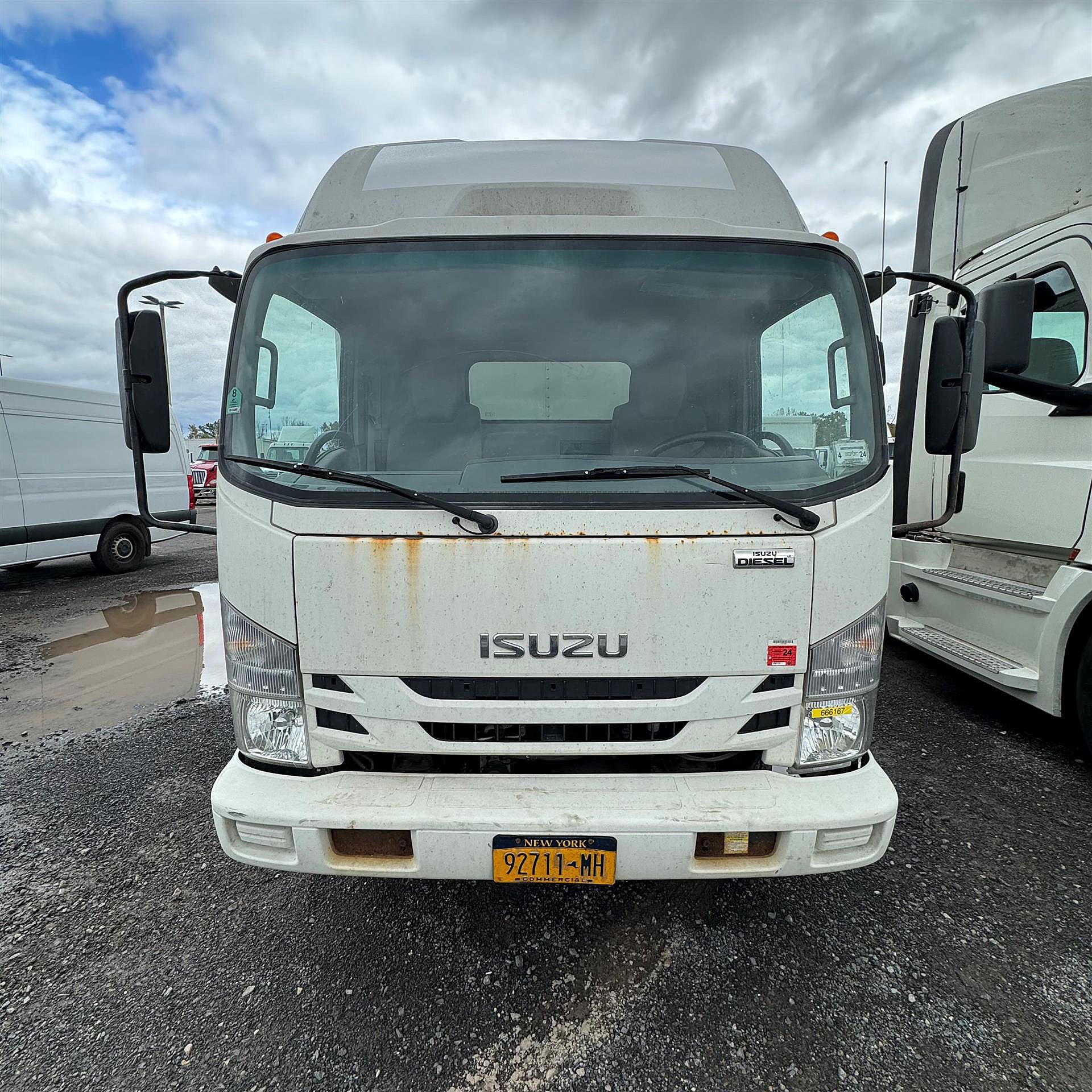 2016 Isuzu NQR For Sale | 22' Box | Non CDL | #666167