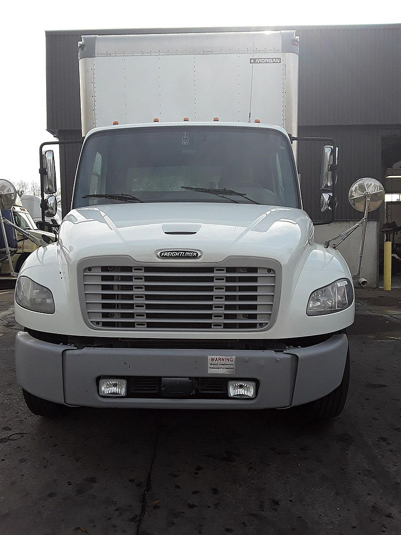 2020 Freightliner M2 106 For Sale | 26' Box | Non CDL | #273305