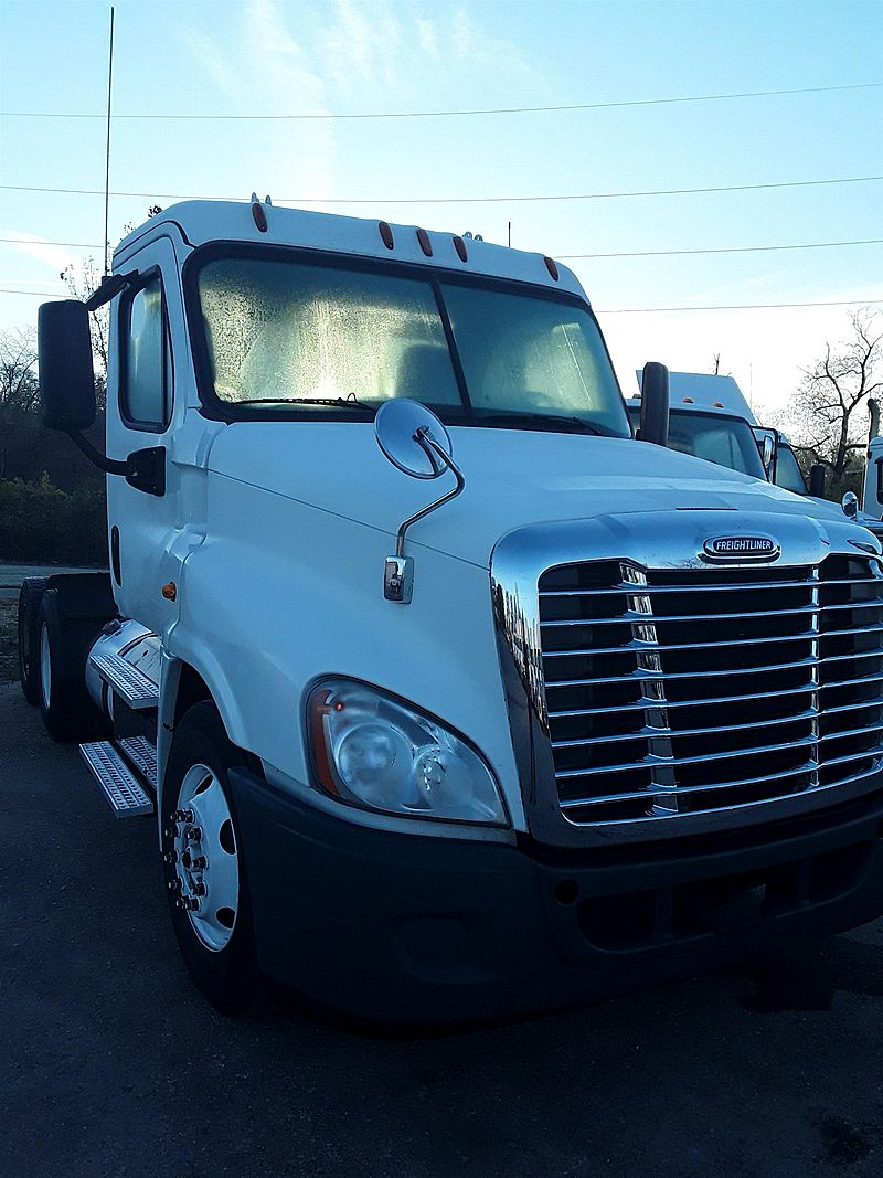 2015 Freightliner CASCADIA 125 For Sale | Day Cab | #349665