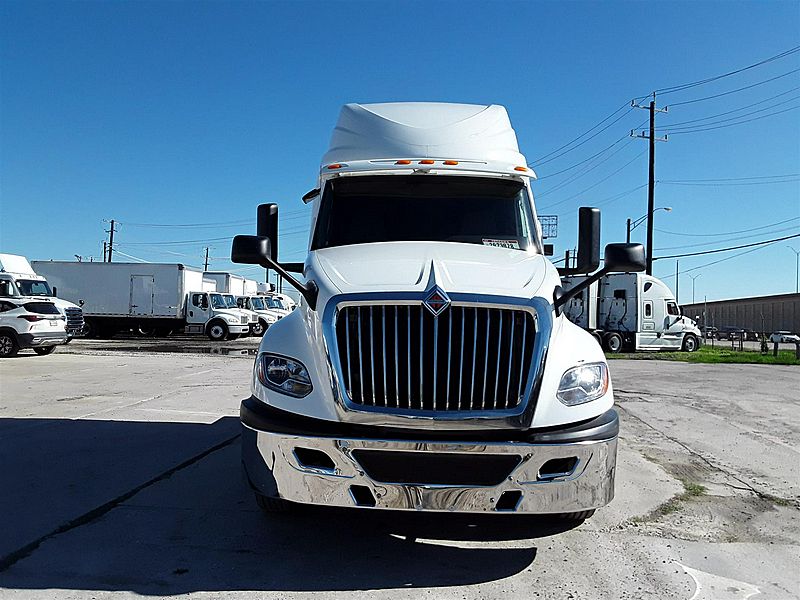 2020 International LT625 (For Sale) | 73" Sleeper | #241744