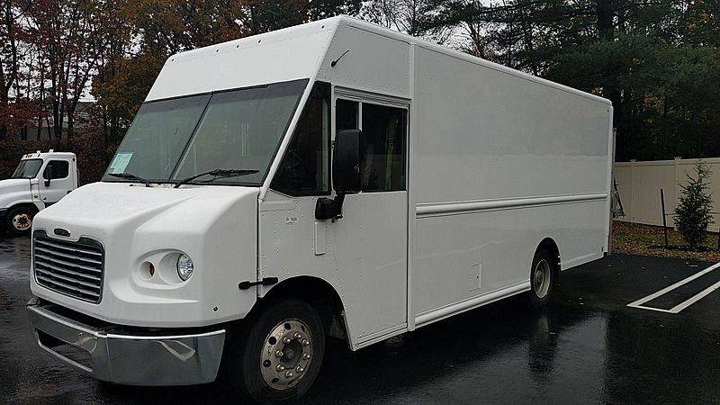 2016 Freightliner MT45 For Sale | 18' Box | Non CDL | #661755