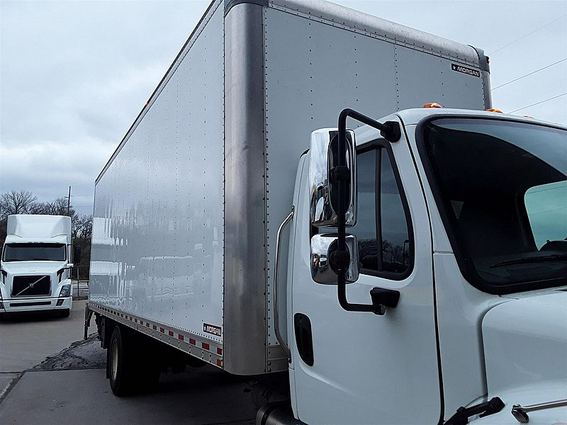 2020 Freightliner M2 106 For Sale | 26' Box | Non CDL | #249669