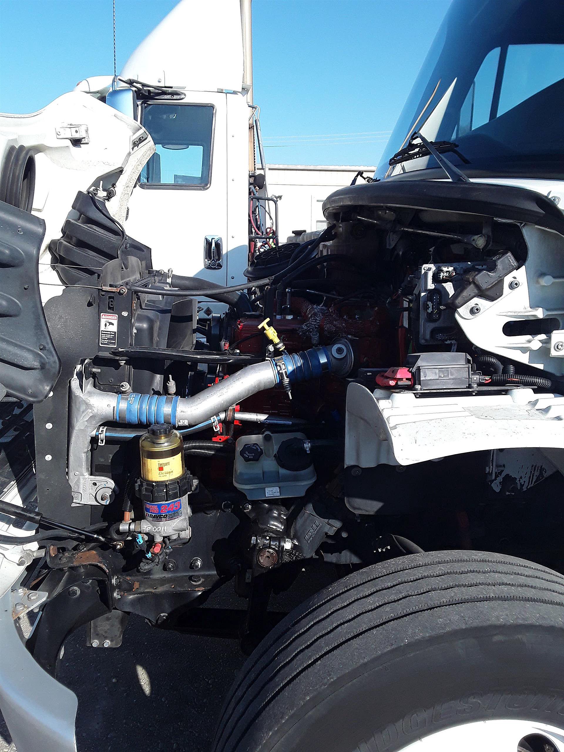 2014 Freightliner M2 106 For Sale | Day Cab | #528637