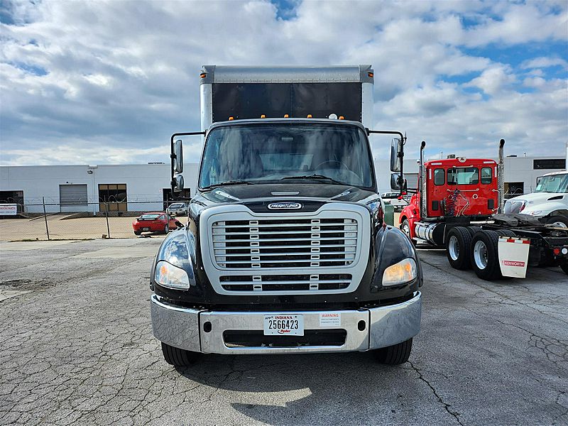 2017 Freightliner M2 112 For Sale | 26' Box | #679682