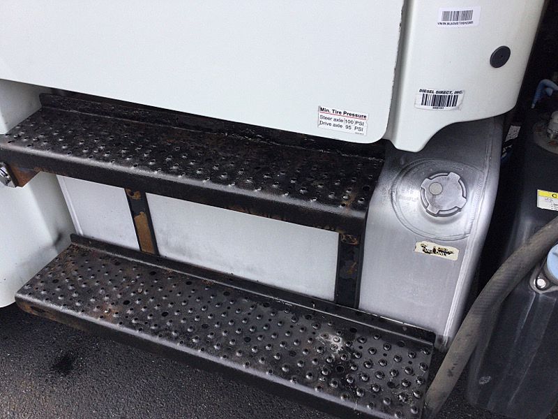 2017 Freightliner M2 For Sale | 22' REEFER, 91H X 102W | #315330