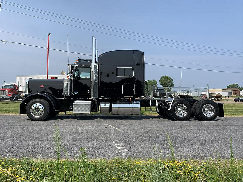 2020 Peterbilt 389 For Sale | 78" Sleeper | #40N635483