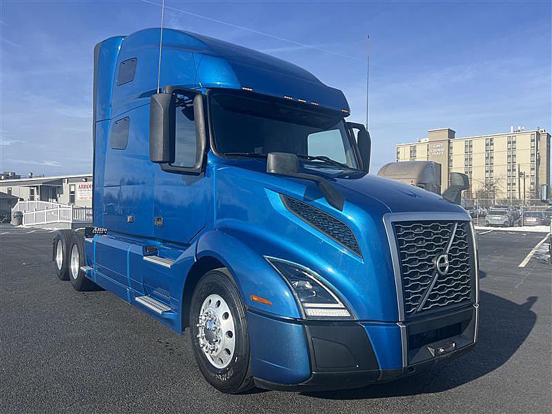 2020 Volvo VNL 760 For Sale | 70" Sleeper | #262694
