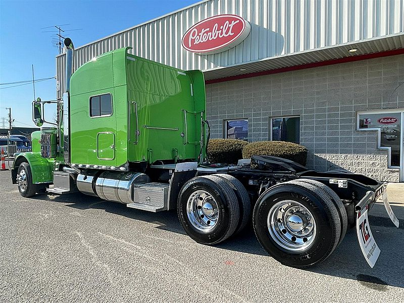 2020 Peterbilt 389 (For Sale) | 78" Sleeper | #D648676