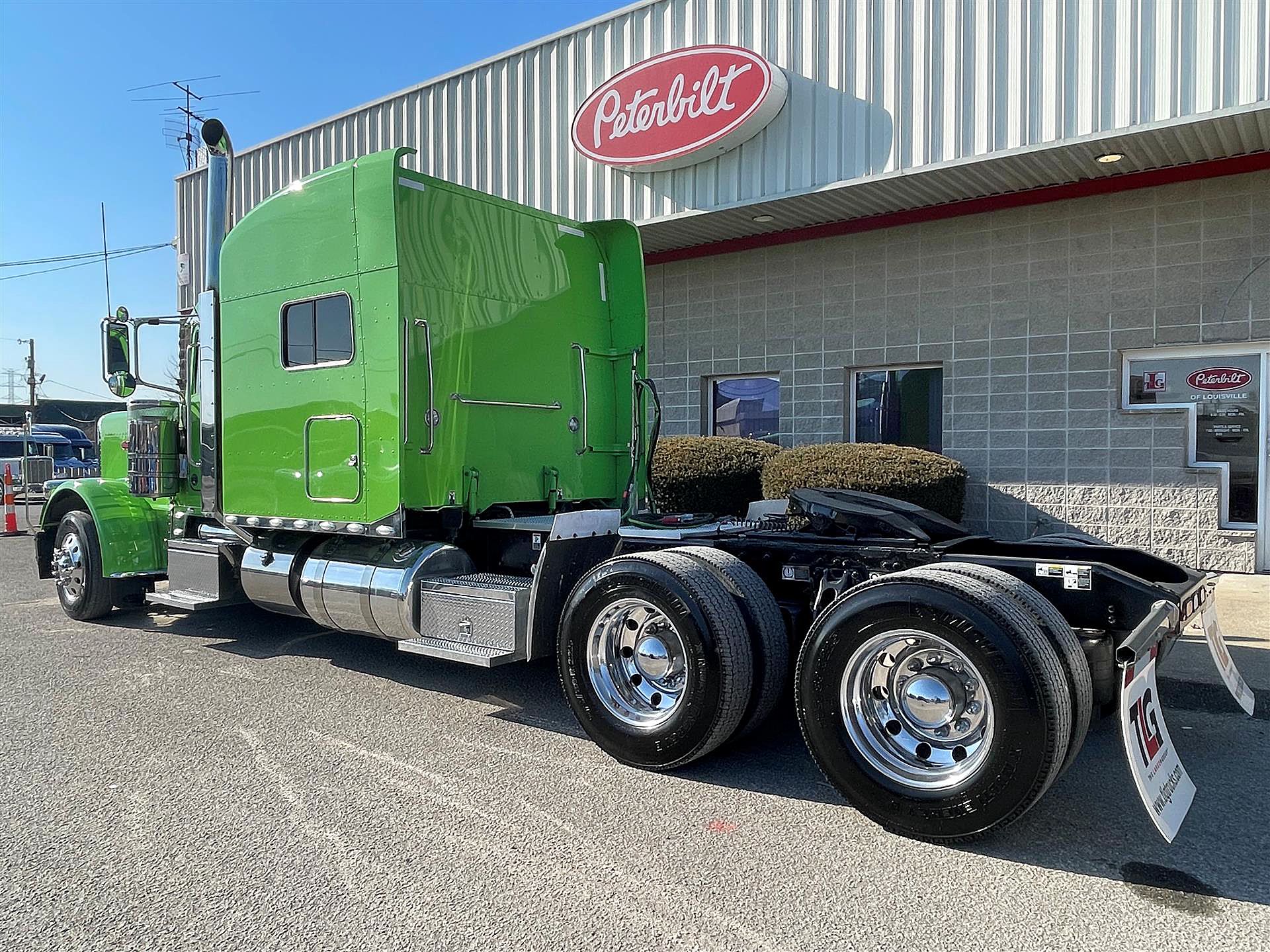 2020 Peterbilt 389 (For Sale) | 78" Sleeper | #D648676