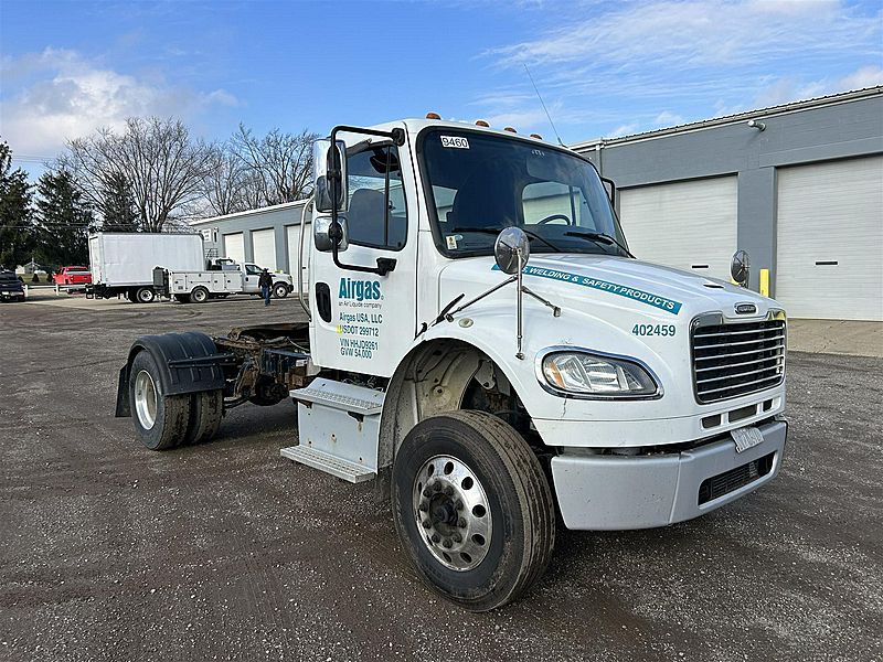 2017 Freightliner M2 (For Sale) | Day Cab | #9460