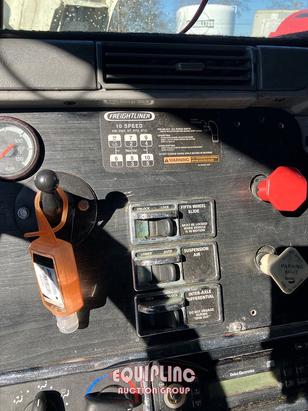2003 Freightliner Columbia For Sale | Sleeper Truck | #CEHM02375