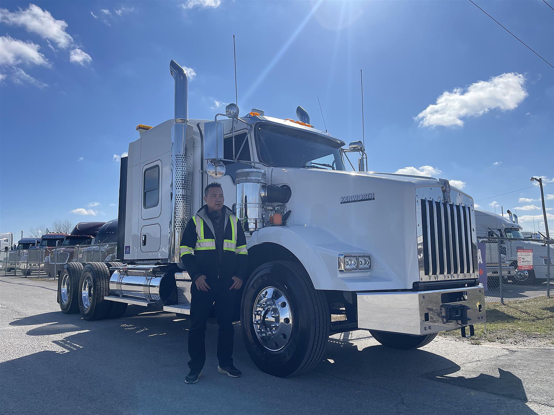 2020 Kenworth T800 For Sale | 62" Sleeper | #1204772