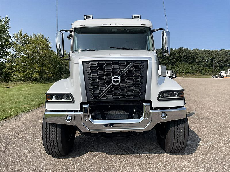2025 Volvo VHD64F300 For Sale | Dump Truck | #68099