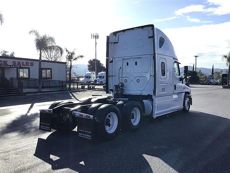 2018 Freightliner CASCADIA EVOLUTION For Sale | 72" Sleeper | #262978