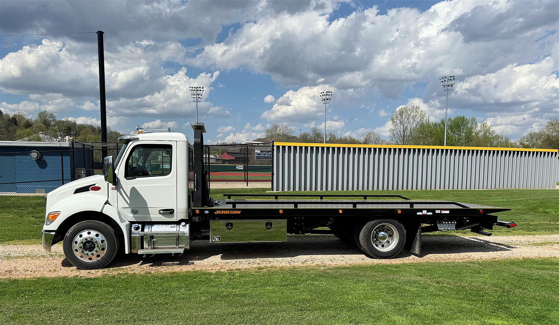 2024 Peterbilt 536 For Sale | Rollback | #A382C/A452B