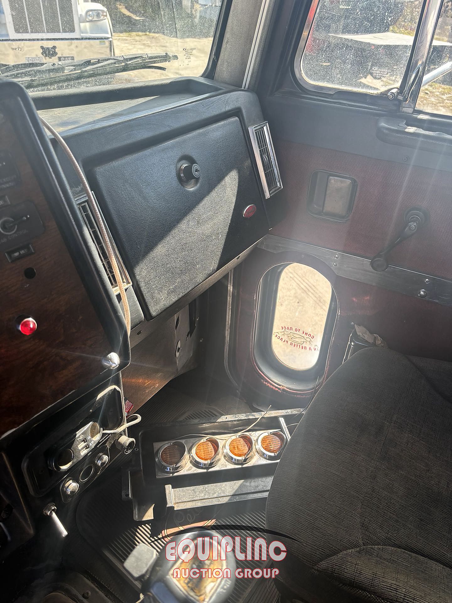 1987 Peterbilt 379 For Sale | Day Cab | #CEH217364